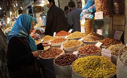 Isfahan Nuts Tour - Isfahan Tourist Information